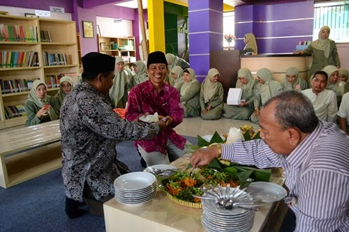 ILMU HUKUM: Definisi dan Hukum Suap ( Risywah )