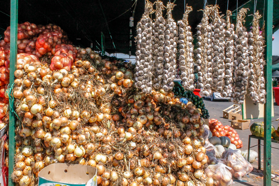 Calle Chile: Feria Lo Valledor