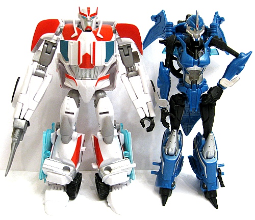 Eric's Yard: Transformers Prime: Arcee Robots in Disguise (RiD) Deluxe ...