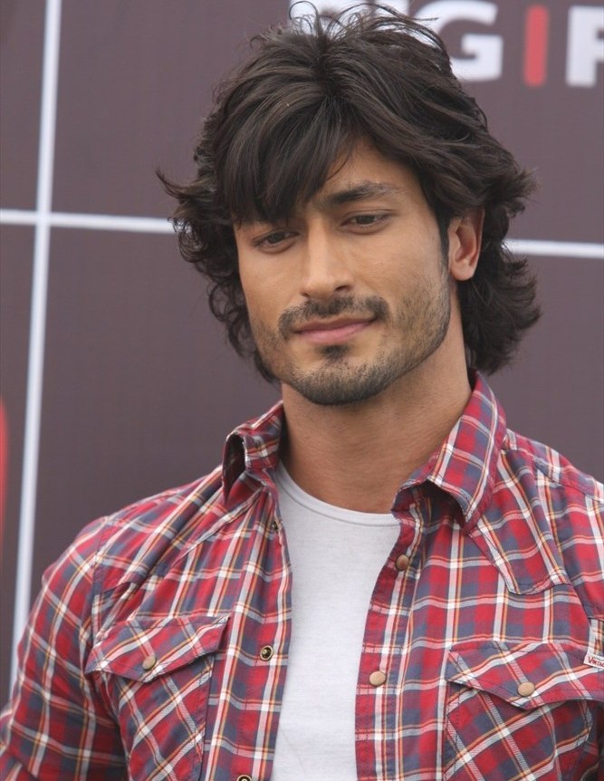 Vidyut Jamwal at Channel BIG RTL Thrill launch. | Bollywood News