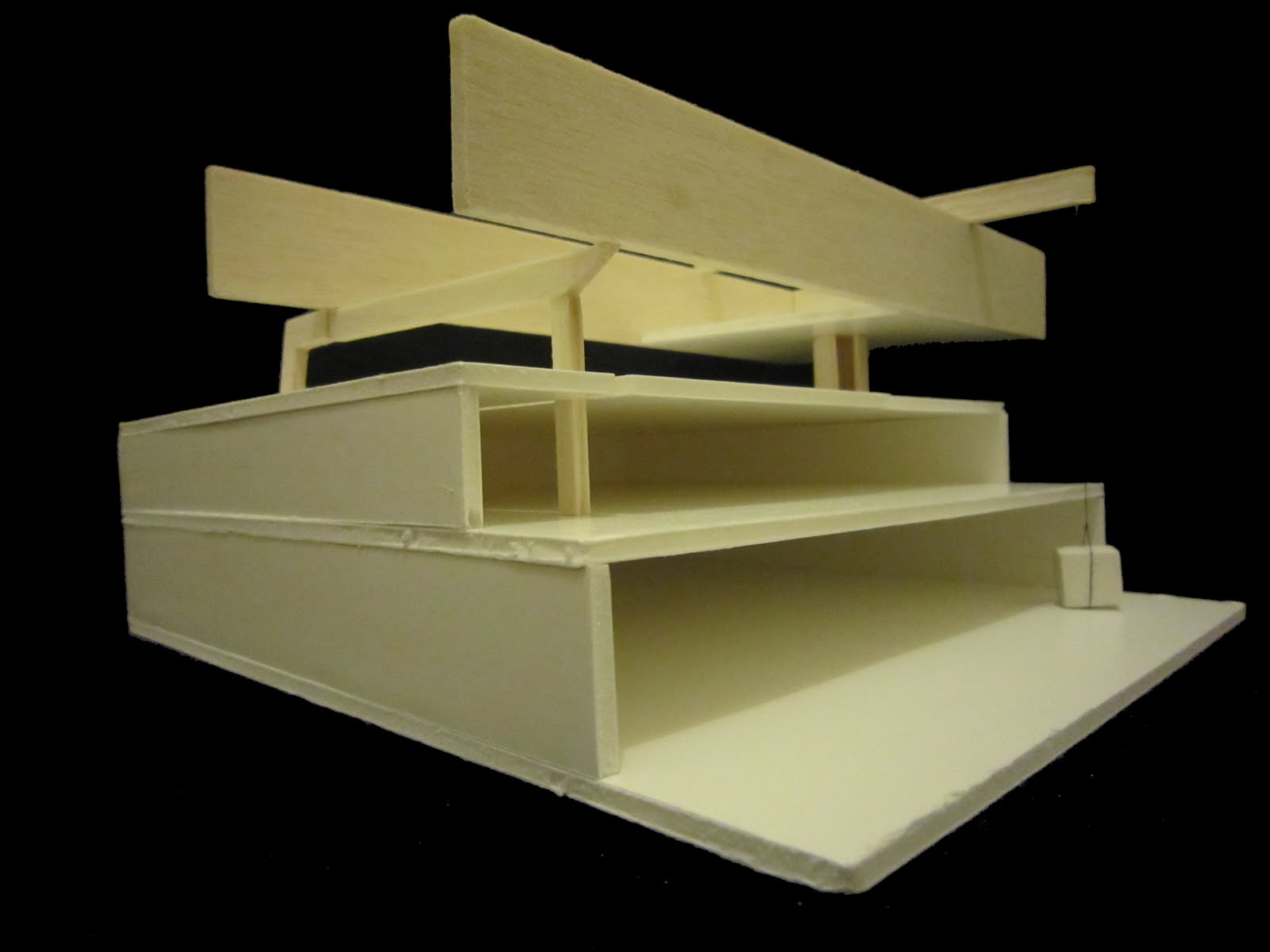 Meng Chen: Model representing Structure System in Bordeaux House