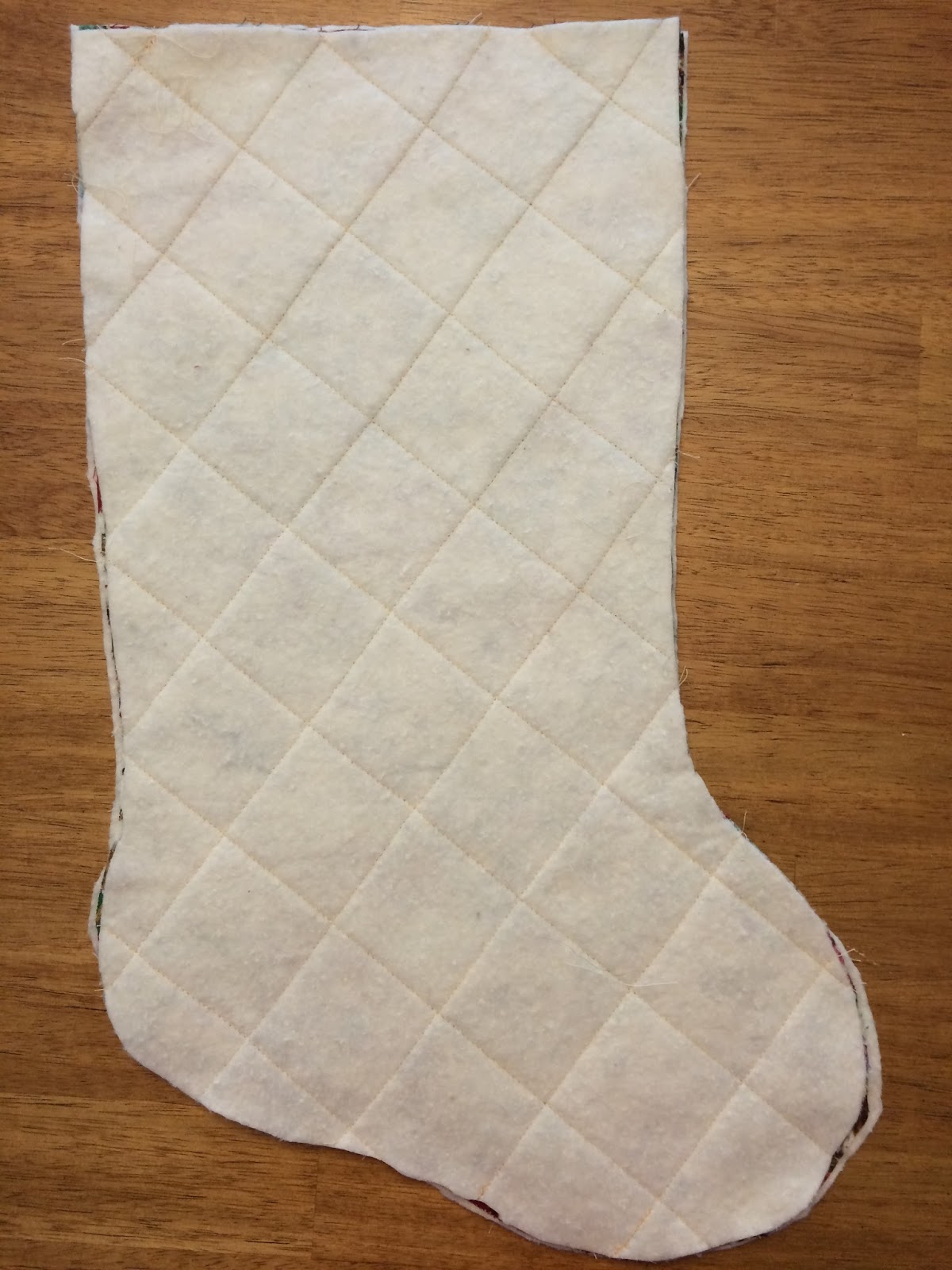 Fluffy Puppy Quilt Works: Quilted Christmas Stocking Tutorial