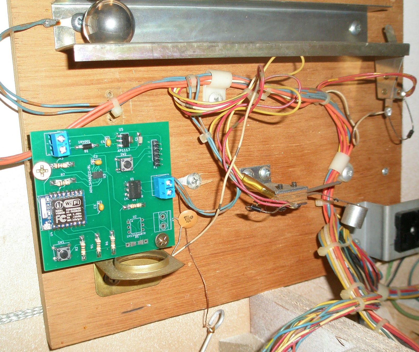 Is this thing on?: Electronic Tilt Bob for Pinball Machines - Part II