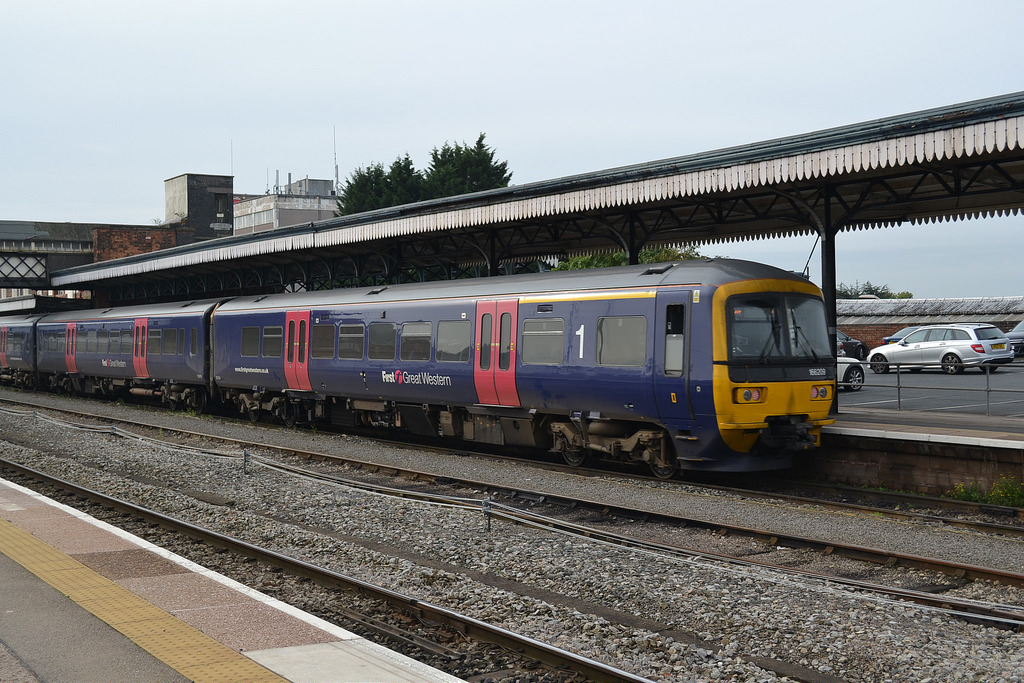 British Diesels and Electrics: Class 166 Networker Turbo Express