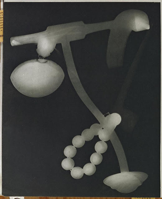 Folded Victory: "The Age of Light" by Man Ray (1933)