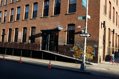 the curving hip, the soothing shade: Jeans