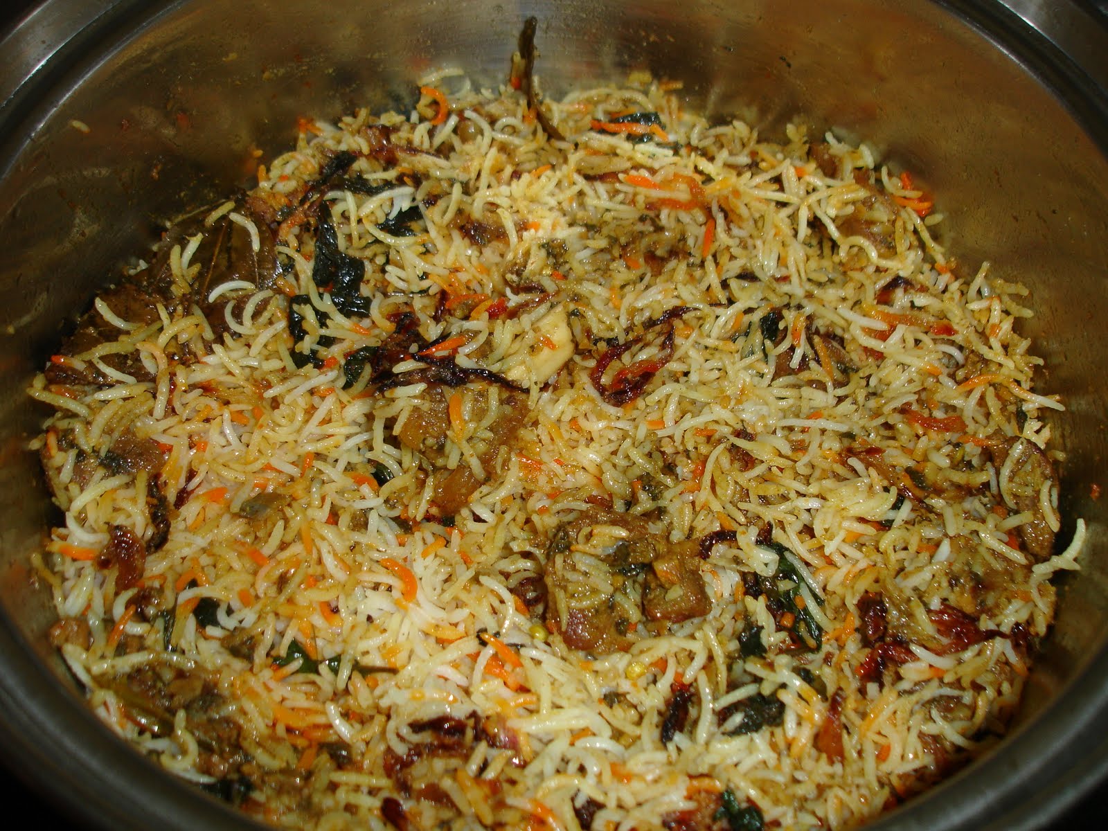 Seetha's Kitchen: Hyderabadi Mutton Dum Biryani