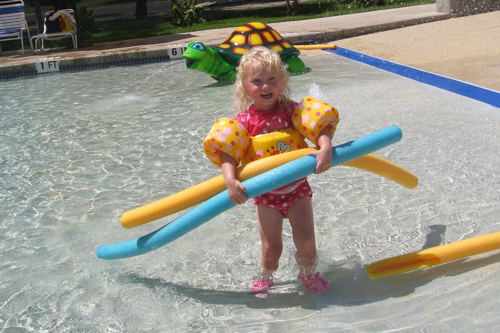 Family Fun: Sunday, July 29,2012 - El Salido Pool
