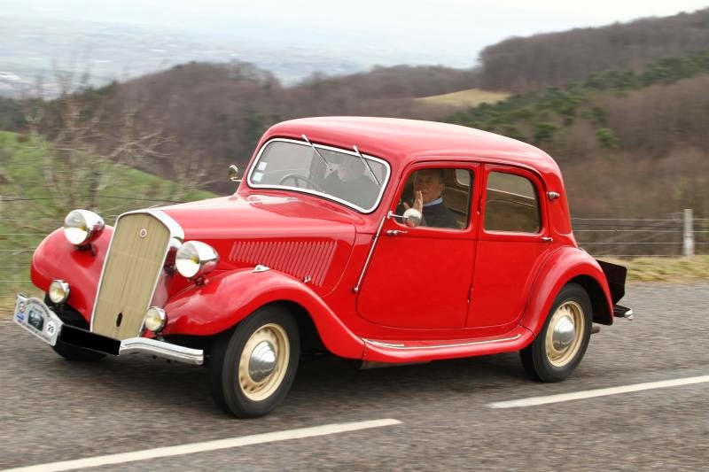 Car Style Critic: Berliet and Licorne: Last-Ditch Body Transplants