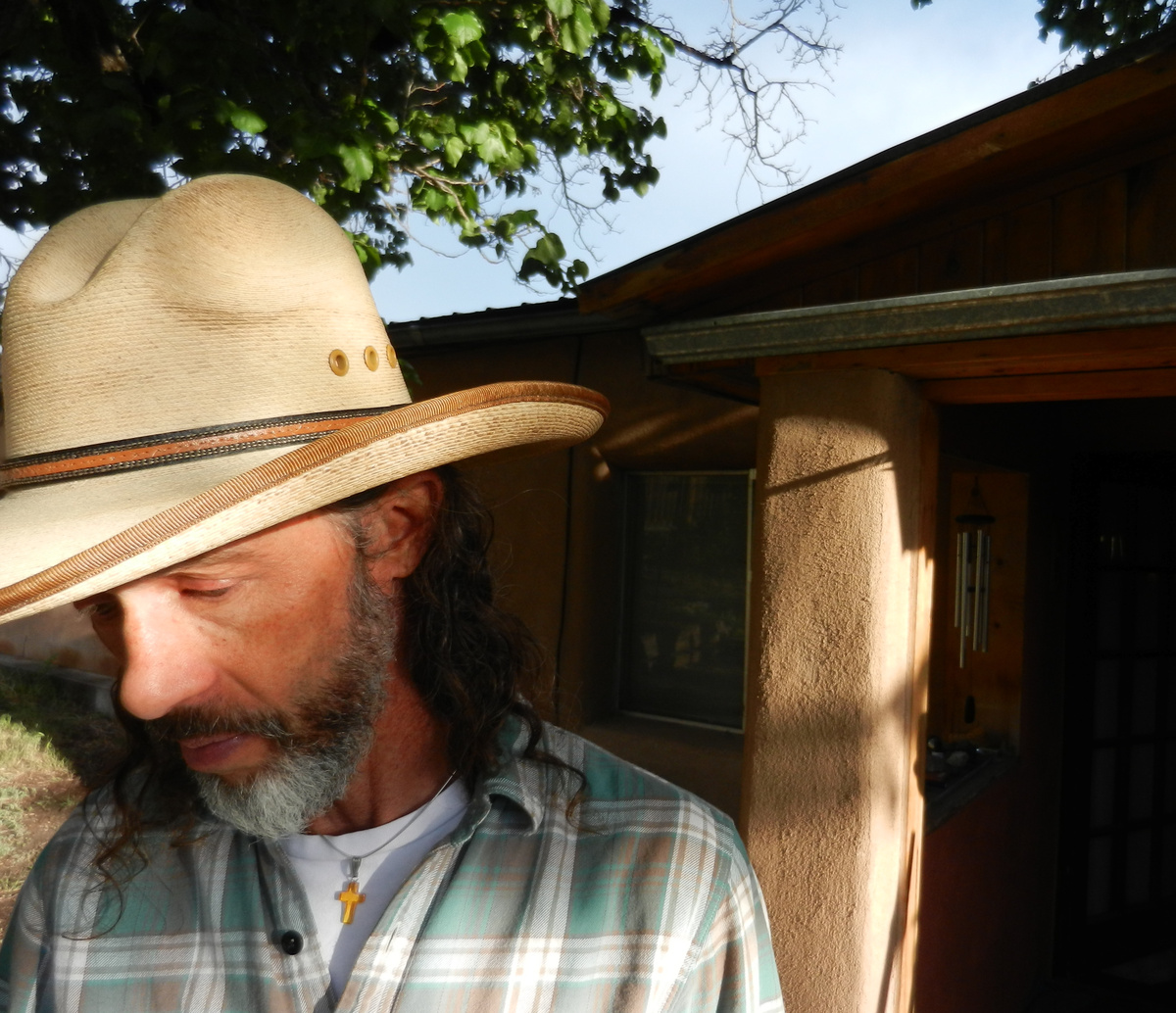 Wood Between the Worlds: Winnowing by Bill Mallonee, interview by Kirk