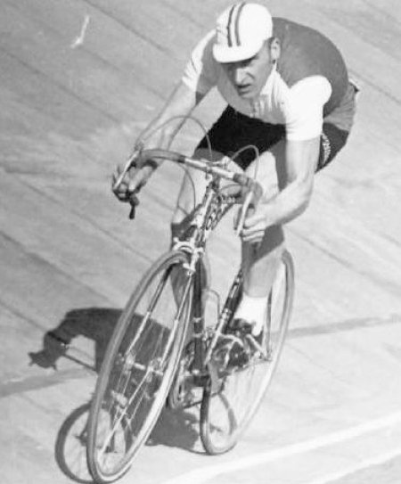 LIRYKA, LIRYKA...: Siedem sekund - Edward Fiszer