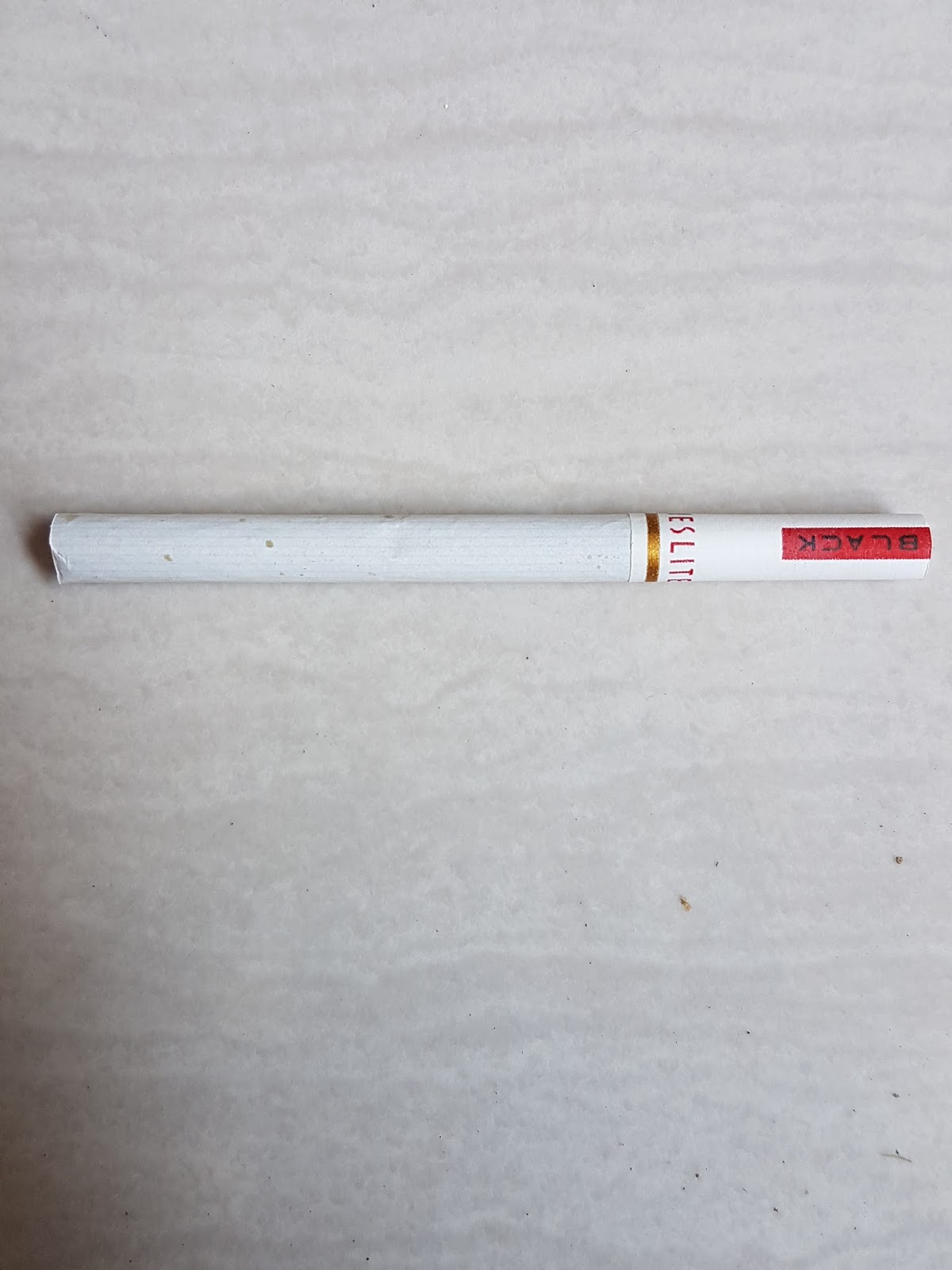 Neslite Black, SKM LTLN Regular Pertama Dengan Sensasi Rasa Khas Rokok Bold