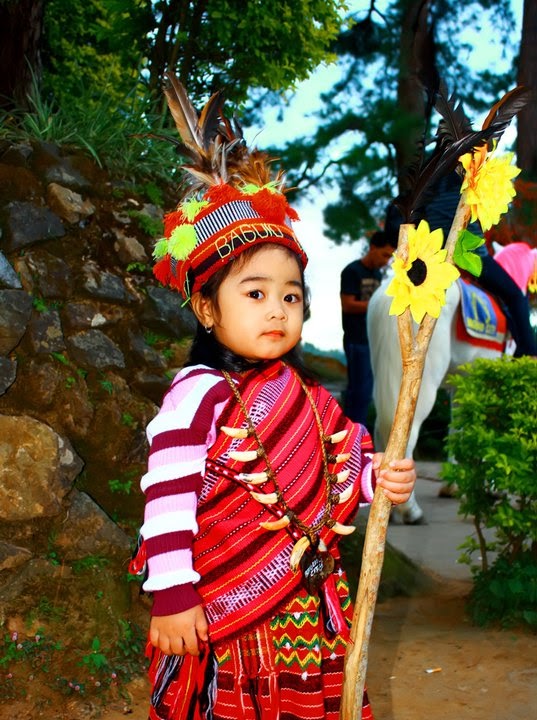 Mom Daughter Style: Featuring: The Little Igorot (my cousin's daughter)