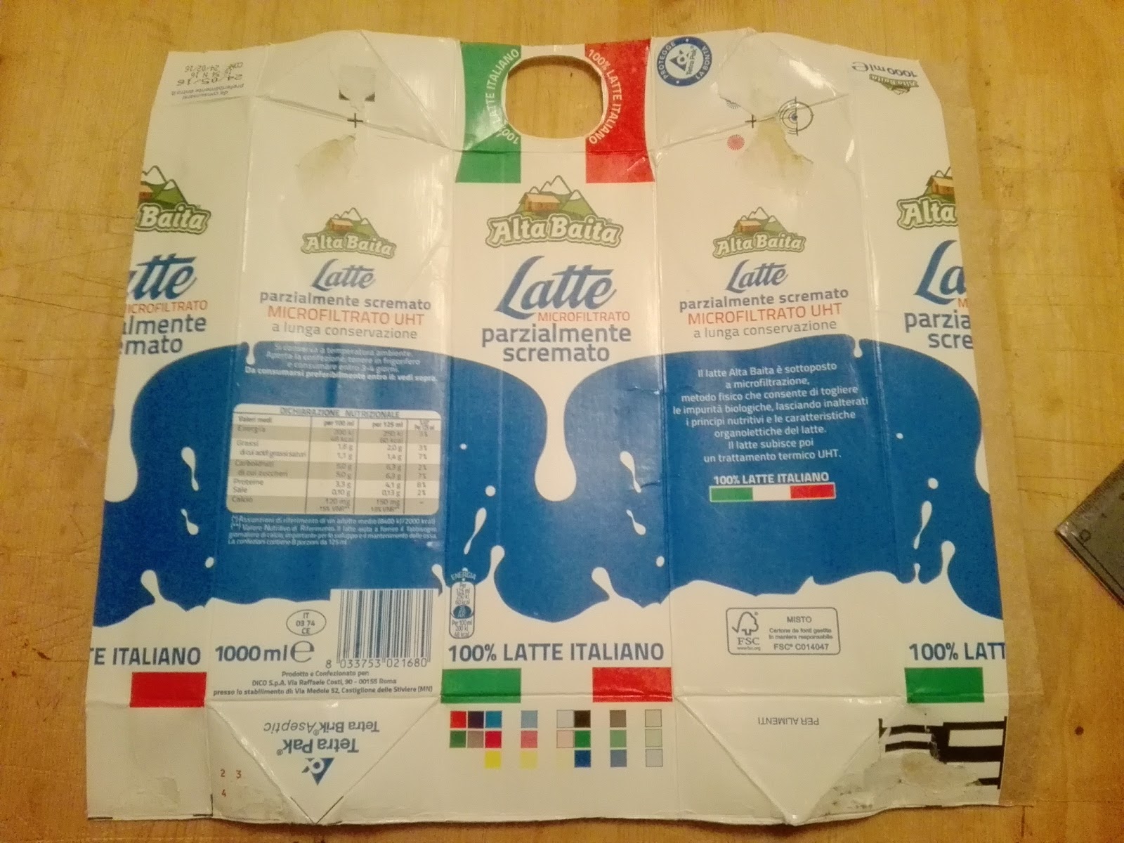 -Lanterna con cartone del latte!