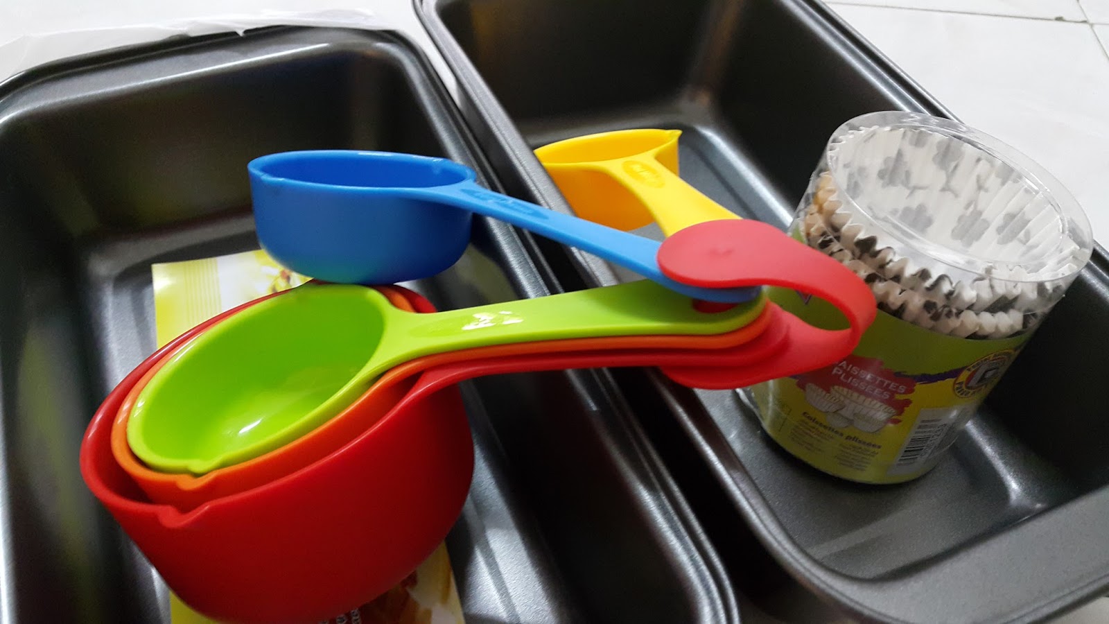 Blog Han: Beli alatan baking di Mr.DIY