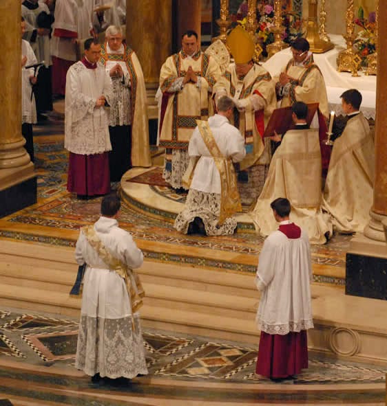 Knights of Columbus Latin Mass: Cardinal Burke to Ordain Priests in the ...