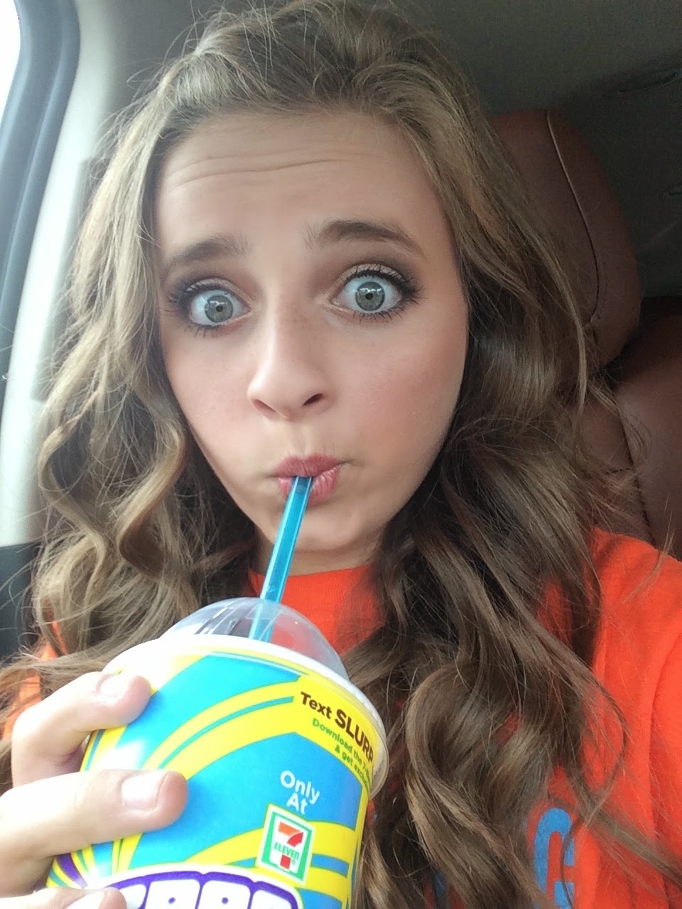 Random Pictures Of Girly Teen