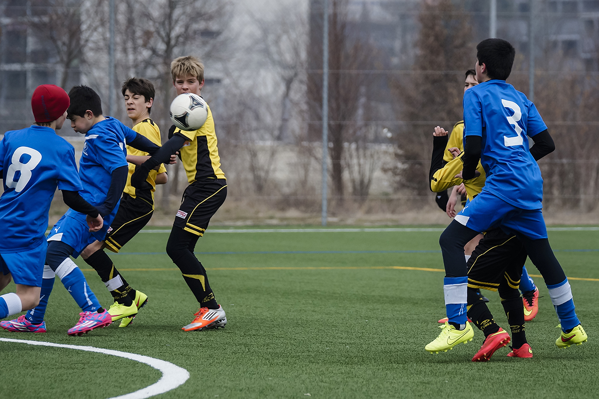 Geri's Durchblick: Sonntag, 15.03.2015 Jun Da: Freundschaftsspiel FC Weissenstein - FC Worb 2:3