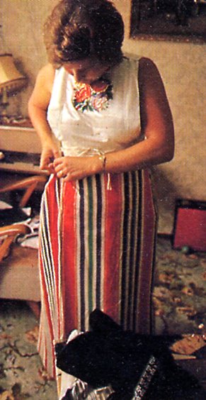 FolkCostume&Embroidery: Costume of Volendam, North Holland, The Netherlands