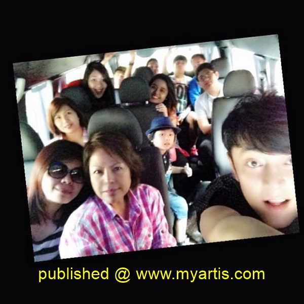 MYARTIS.COM | MYARTIS | MY | ARTIS: 9 PHOTO - KELUARGA BESAR AZNIL NAWAWI