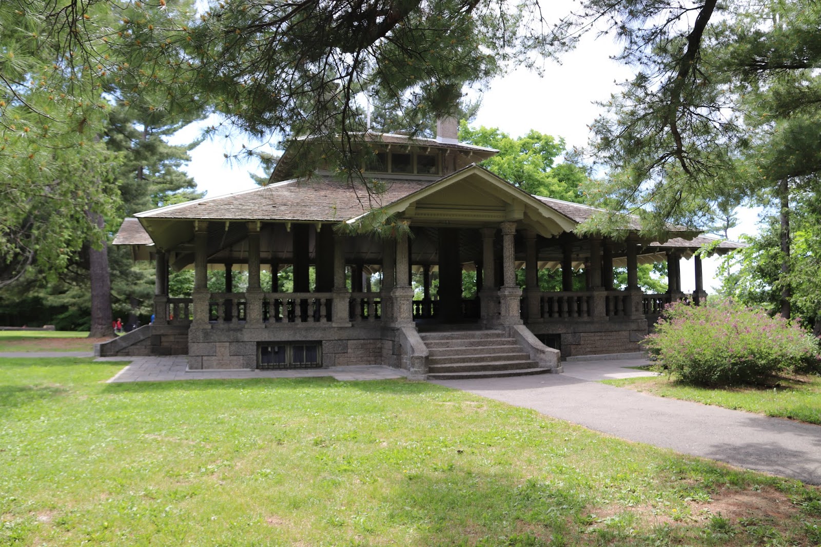 Memorials in Ottawa: Rockcliffe Pavilion