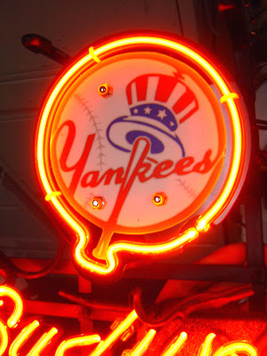 Wiki Neon Sign Blog: MLB NEW YORK NY YANKEES BASEBALL BEER BAR NEON ...
