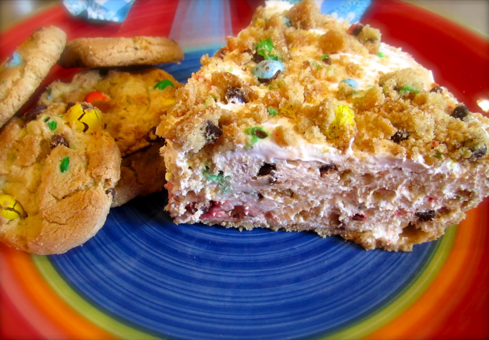 Back Pocket Creations: Rainbow Cookie Pie