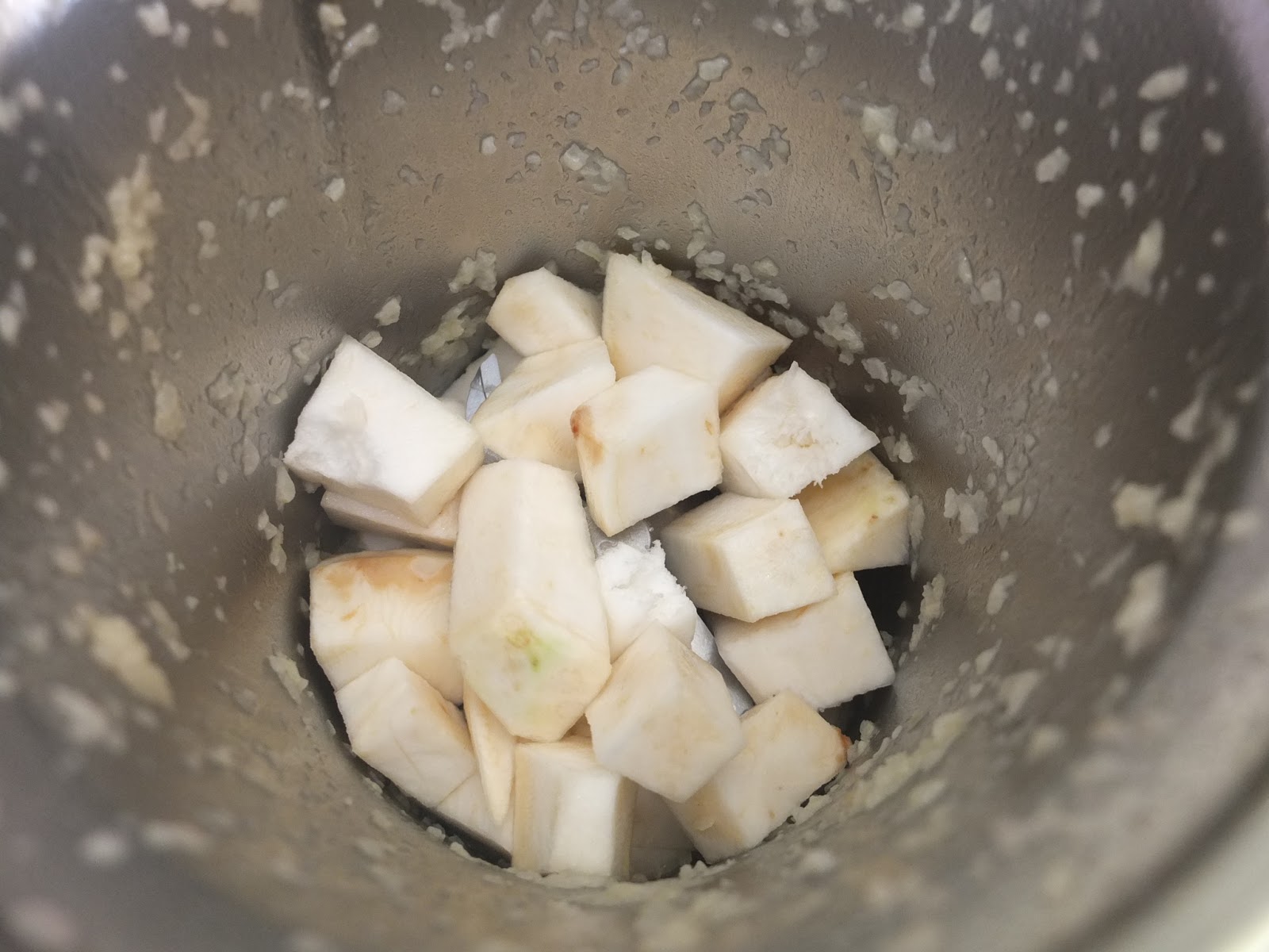 Cocinando con Lola García: Crema de apio-nabo con trufa