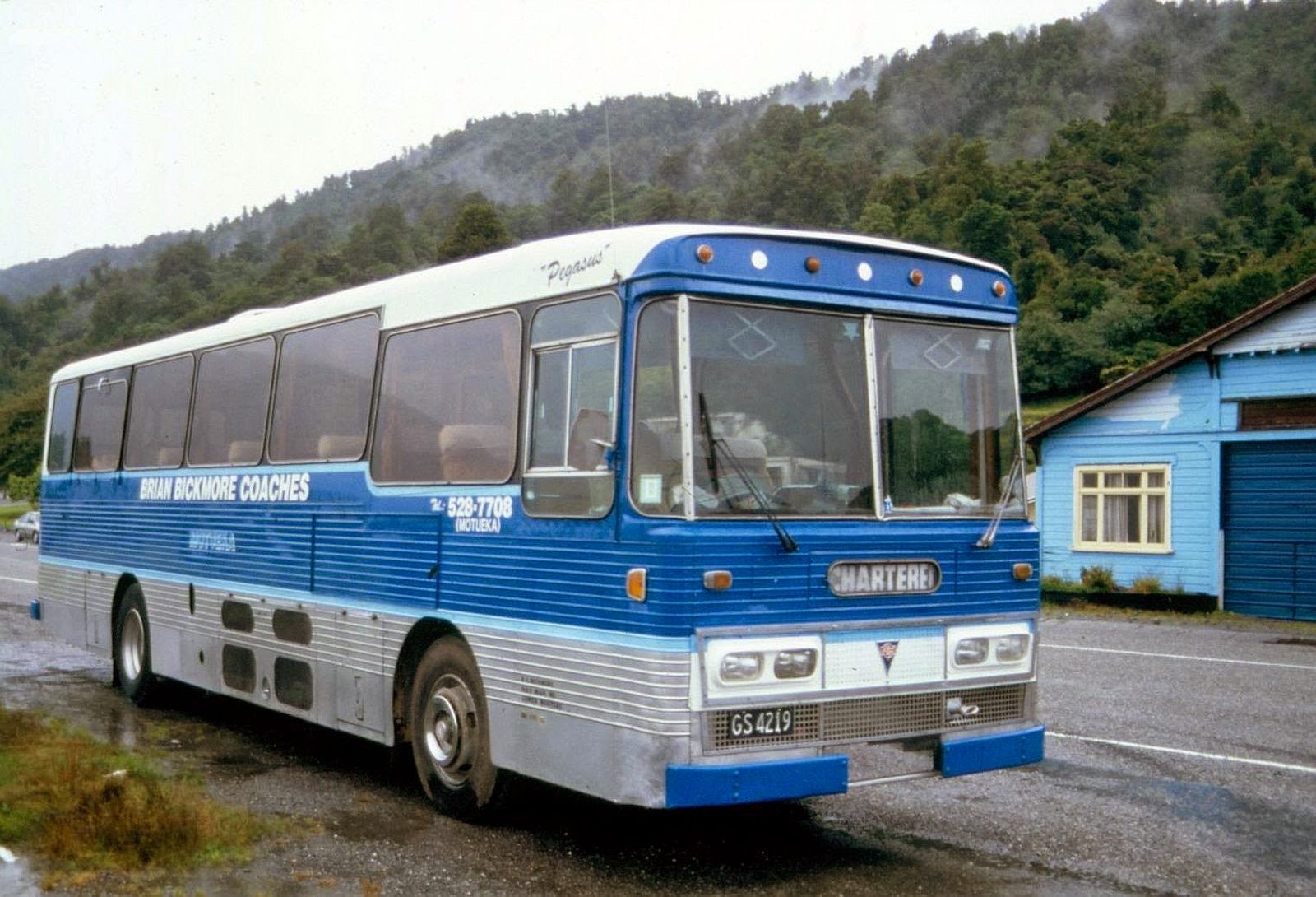 transpress nz: 1974 AEC Reliance bus