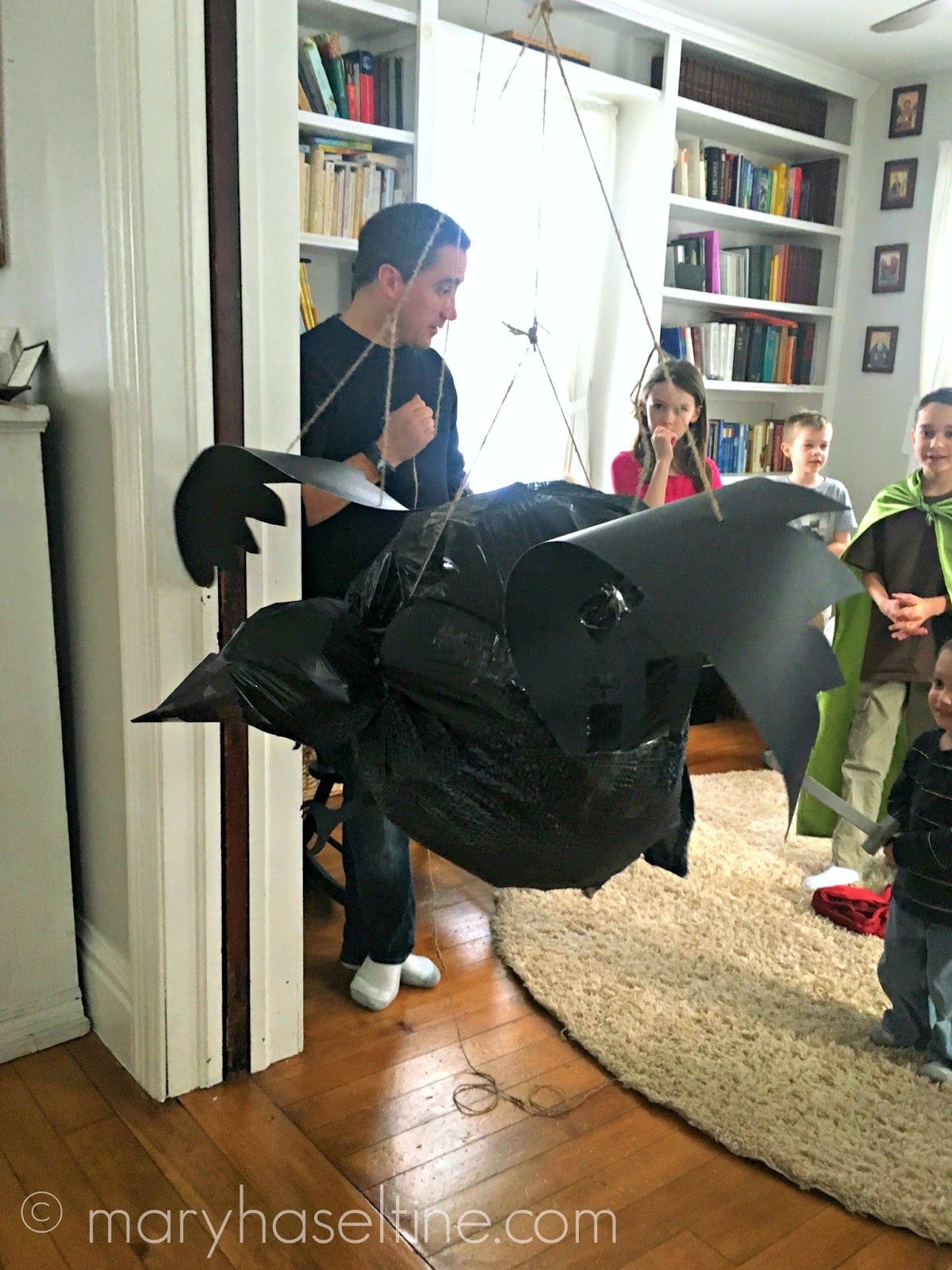 A(nother) Mistmantle Birthday - Mary Haseltine