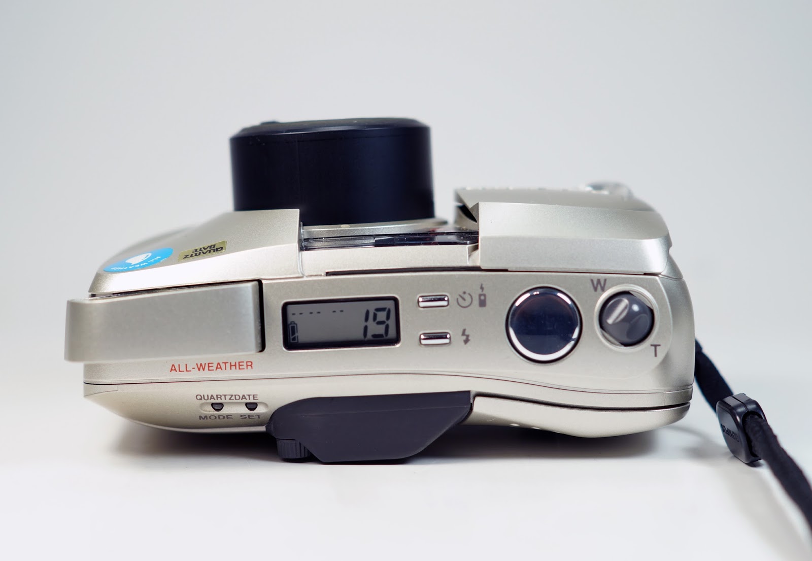 Olympus Infinity Stylus Zoom 140 All Weather Film Camera 38-140mm Lens ...