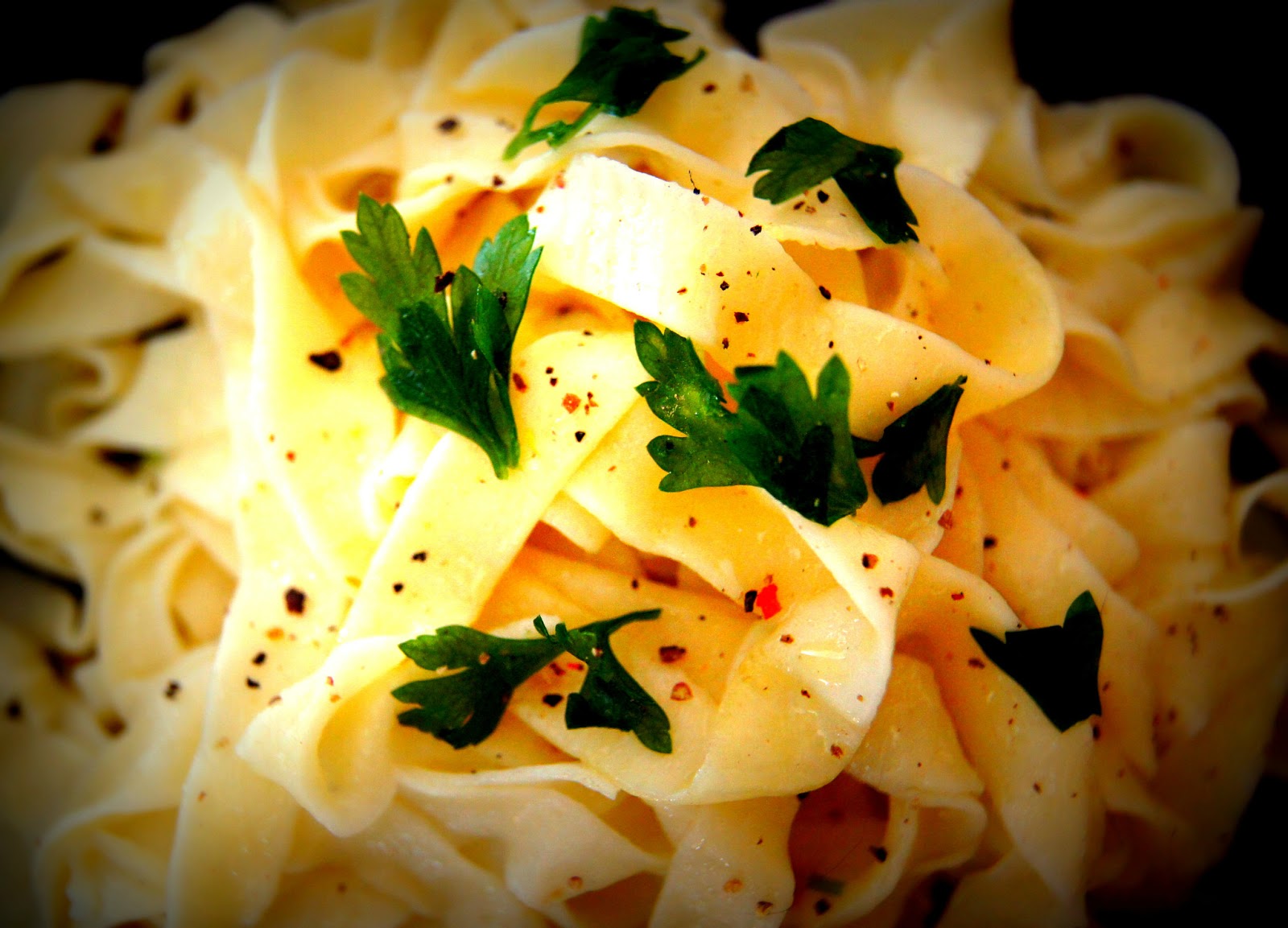 La Cocina de la Silbi: PASTA FRESCA AL HUEVO (Como Hacerla)