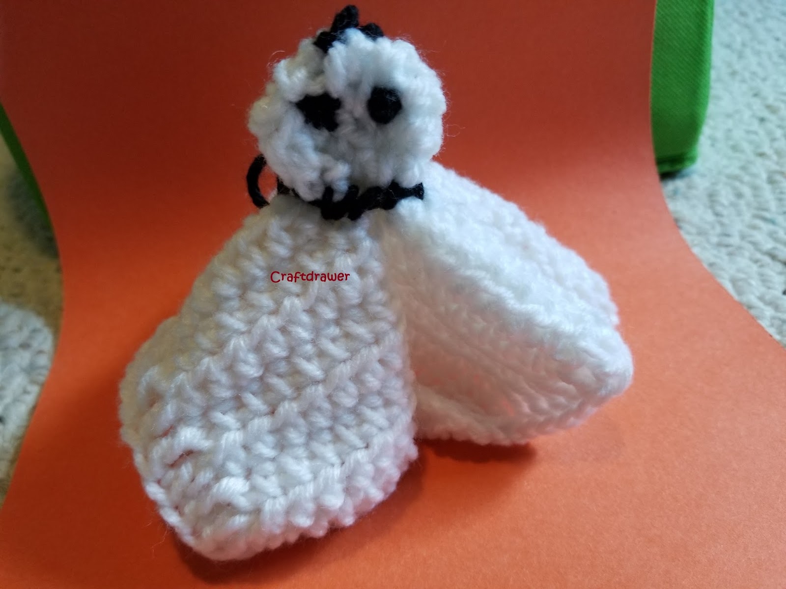 How to Crochet a Free Easy Crochet Halloween Ghost Pattern that ...