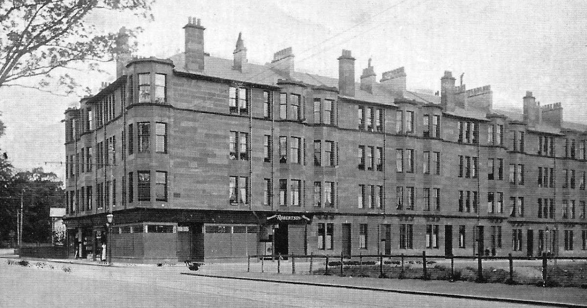 Tour Scotland: Old Travel Blog Photograph Govan Drive Alexandria Scotland