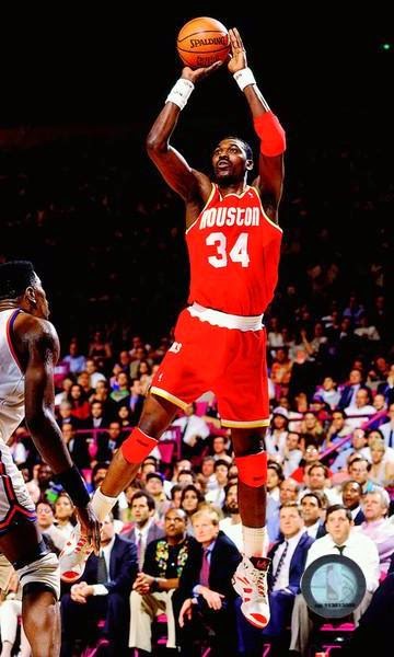 LUKE_MELLOW HQ: 10 GREATEST NON-EURO INTERNATIONAL BASKETBALL PLAYERS EVER