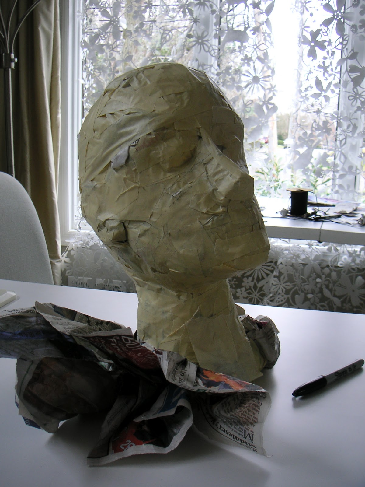 Kevan Lunney Artist: Newspaper Sculpture