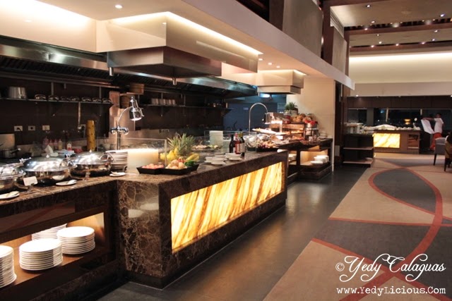 LUZVIMINDA Filipino Food Festival at F1 All-Day Dining Buffet and a ...