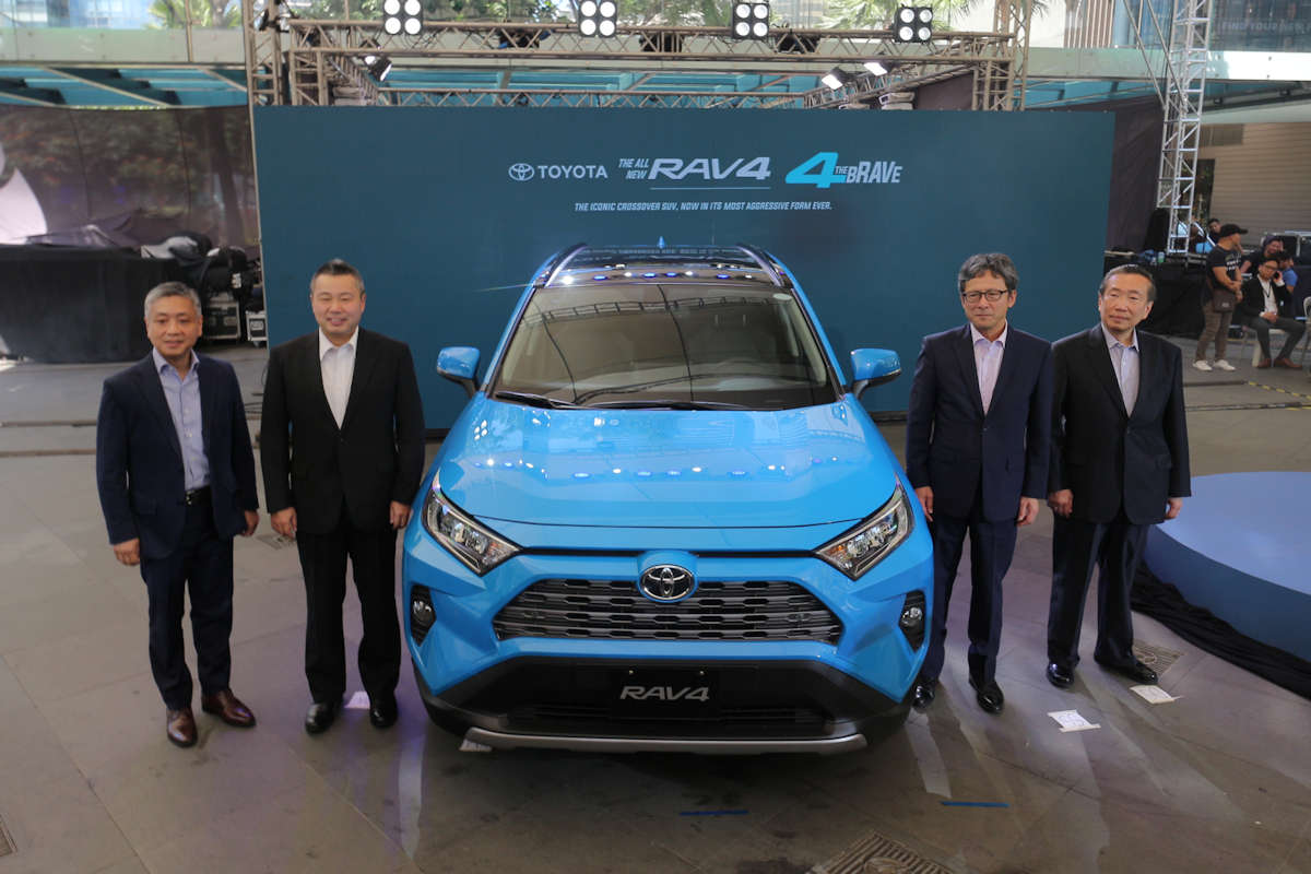 Toyota Philippines Launches Boldest RAV4 Yet (w/ 17 Photos, Complete ...