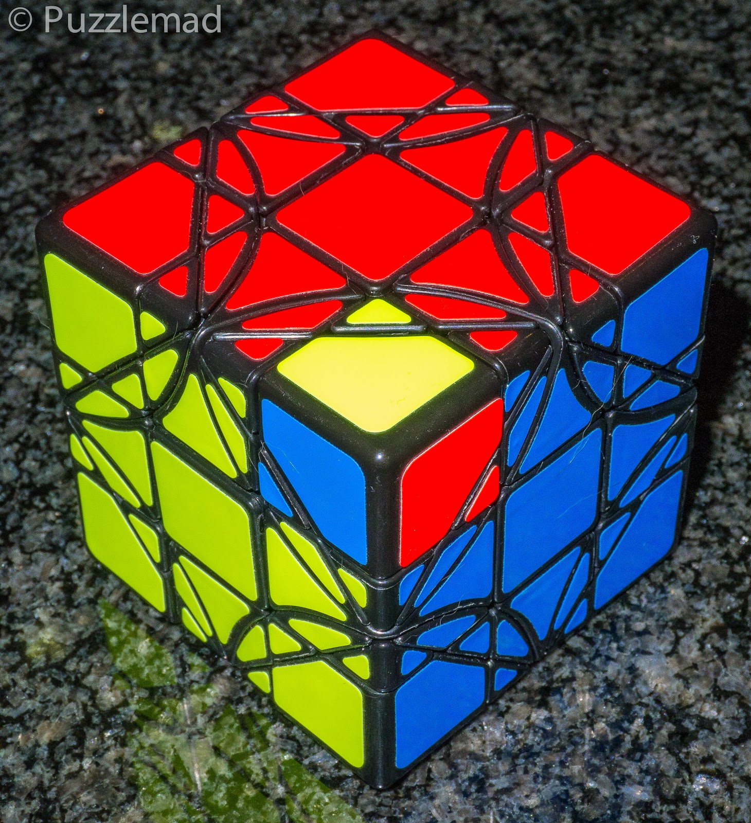 PuzzleMad: A Cube with a Twist - Like Something from Hellraiser