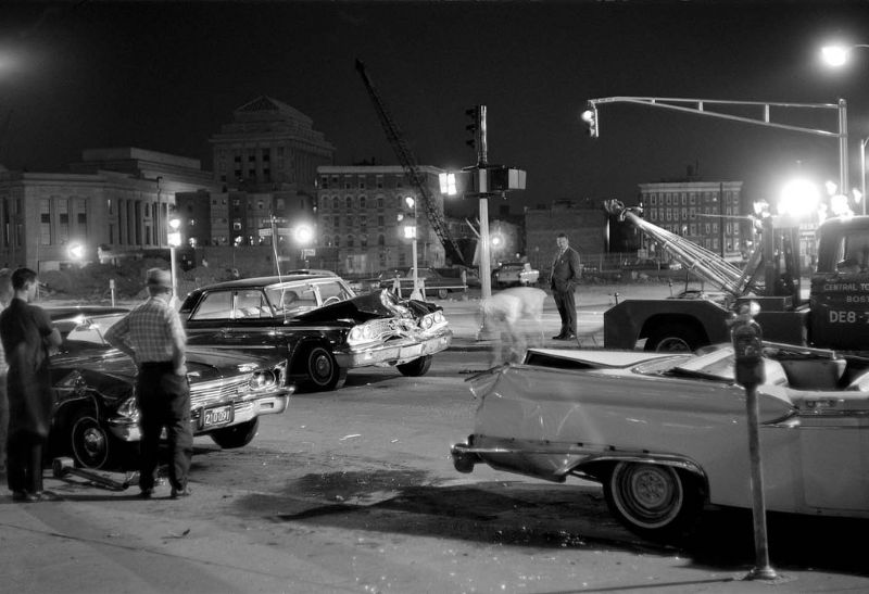29 Fascinating Photos That Capture Street Scenes of Boston in the 1960s ...