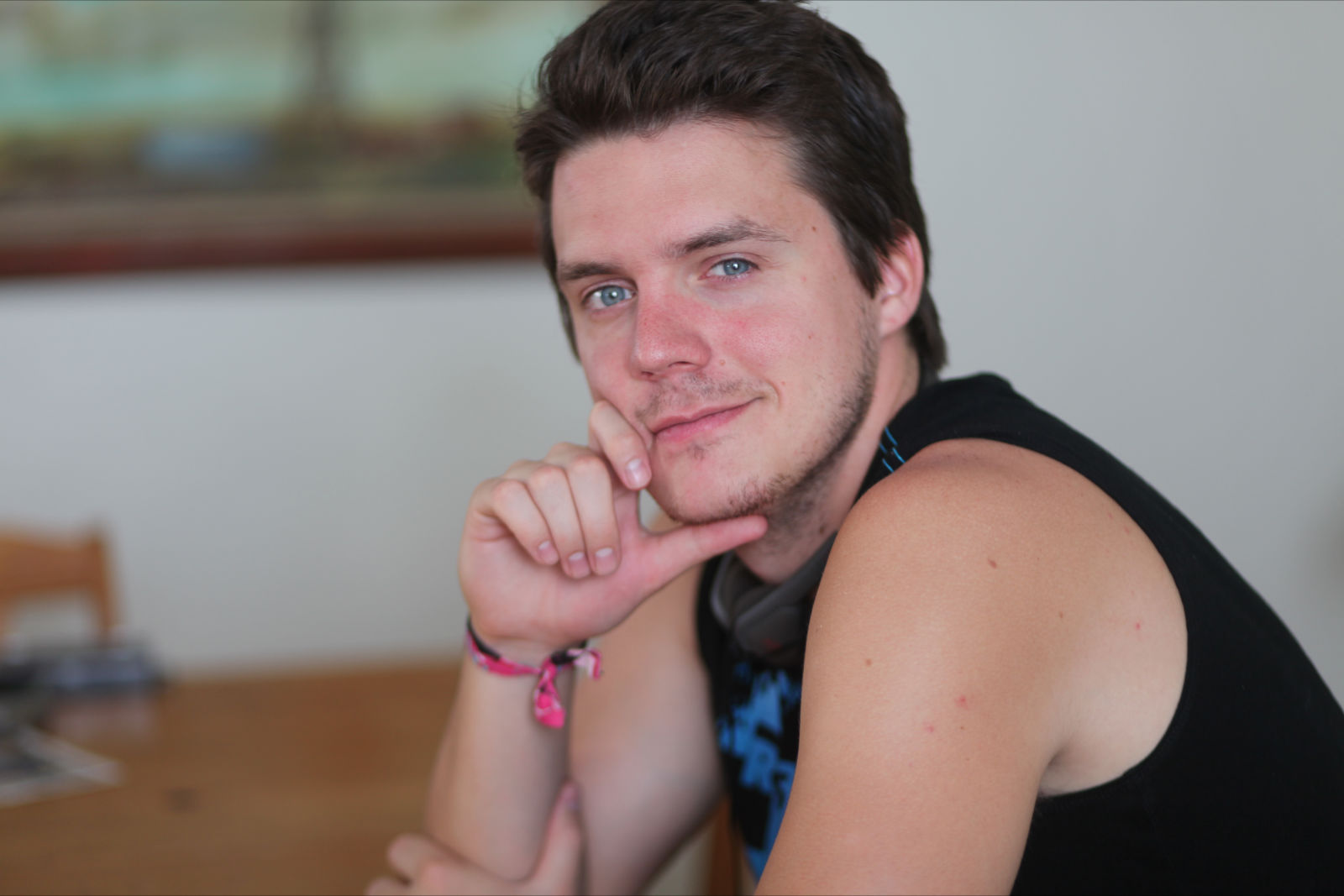 Roswell FM: Crew and Casting