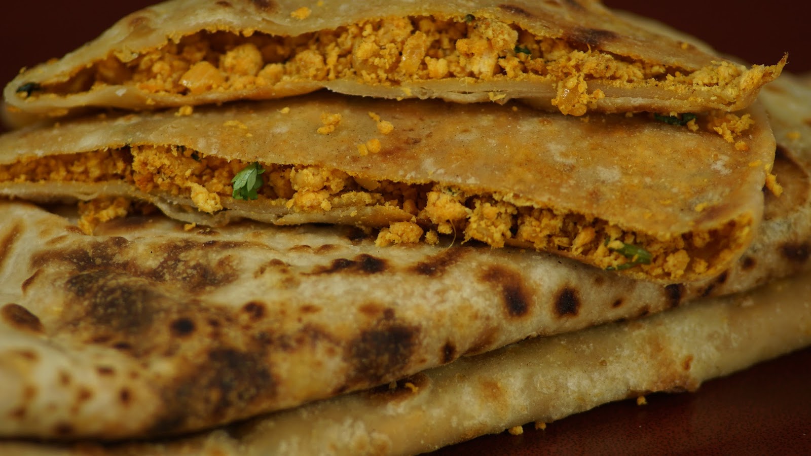 Chicken Keema Paratha / Stuffed Chicken Parotta | Steffi's Recipes