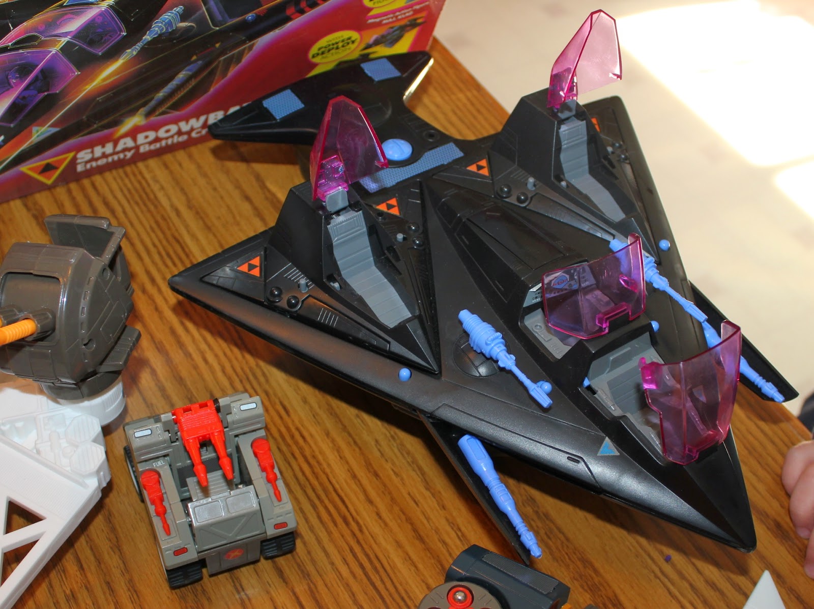 Sons of Twilight: StarCom Toys