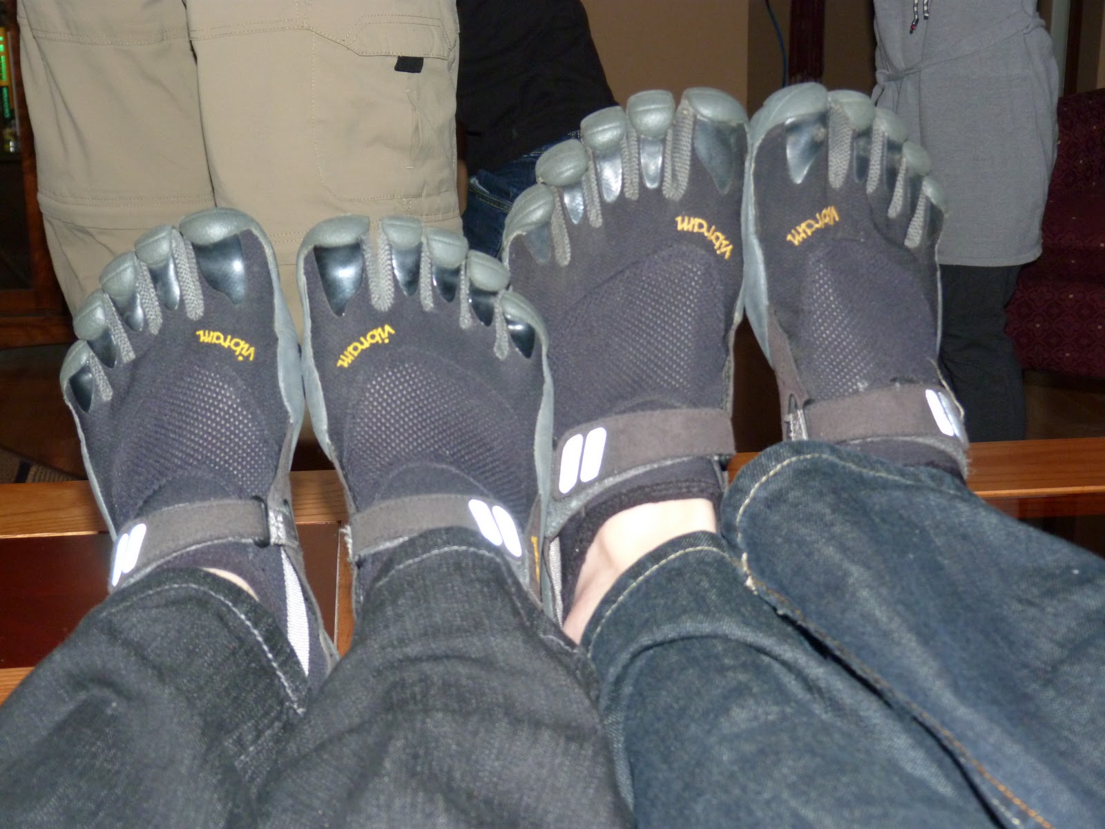 Pat's Ramblings: Ape Feet