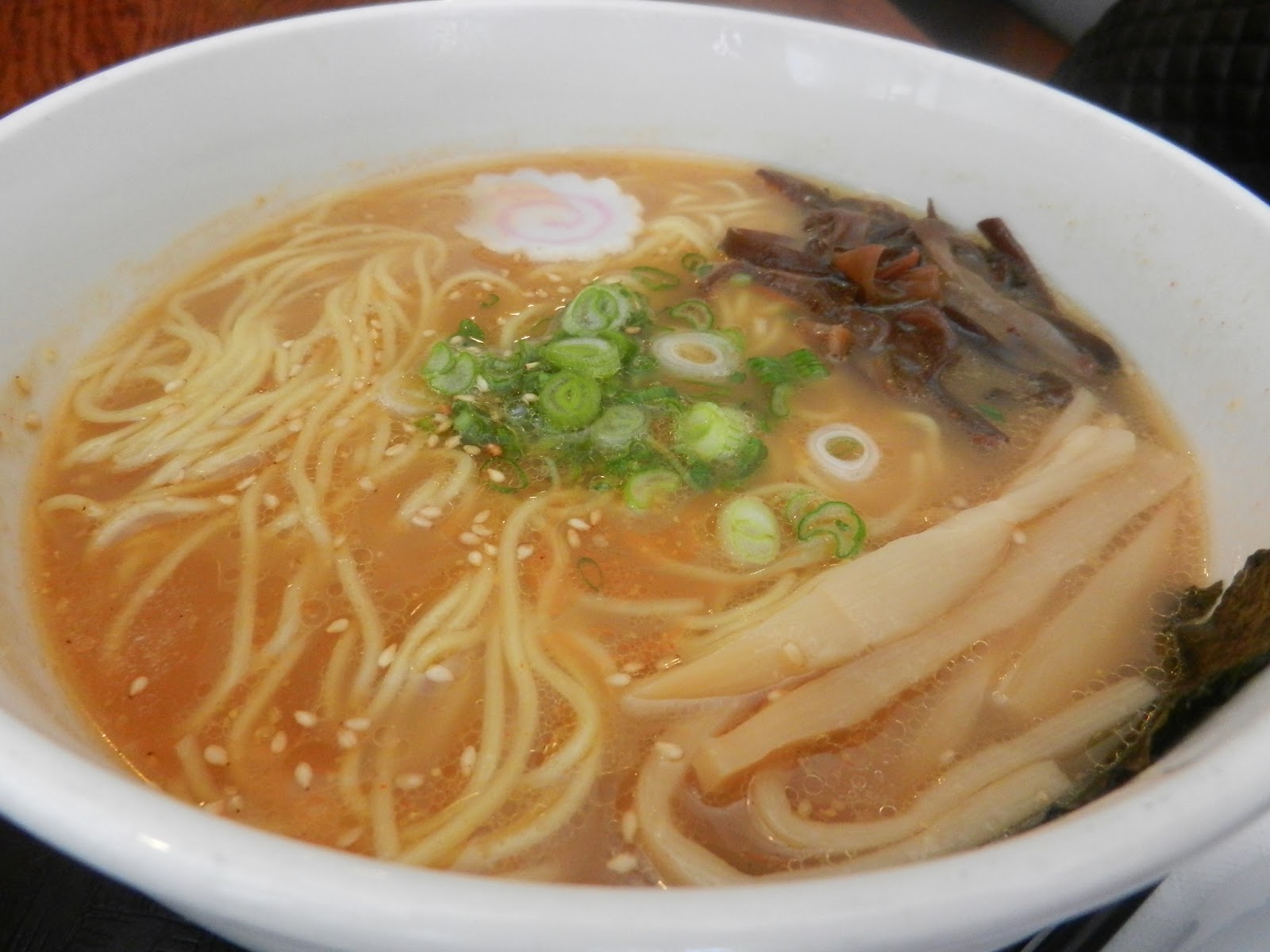 Belly of the Pig: Nom Nom Ramen Review
