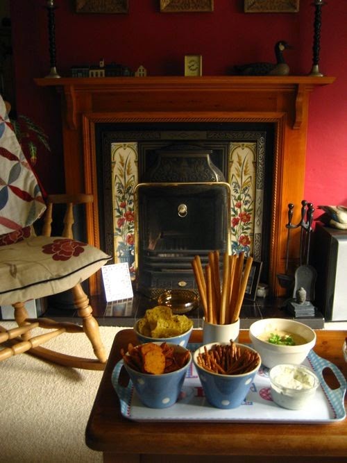 HOME & GARDEN: 20 ambiances au coin du feu