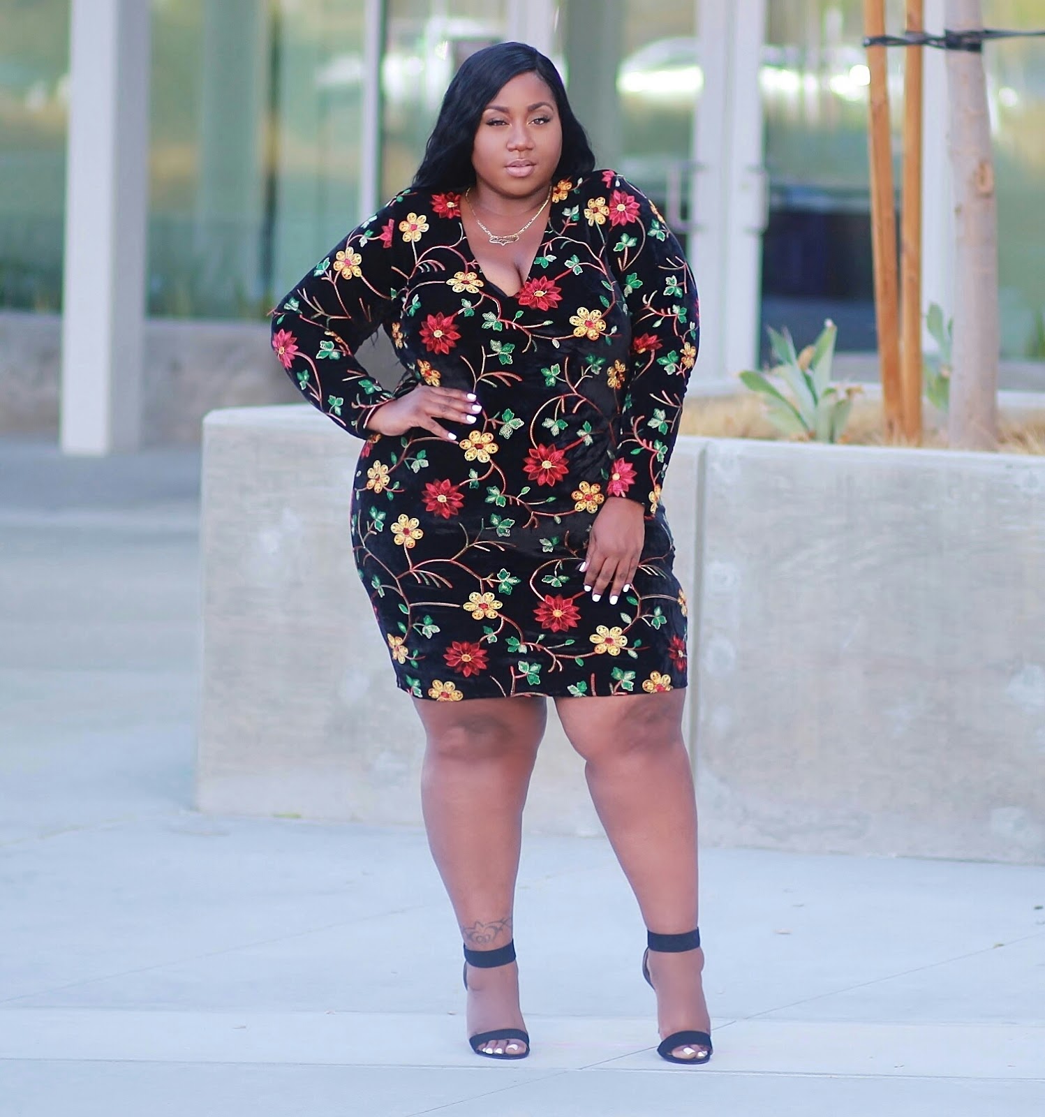 LACE N LEOPARD: Velvet Flower