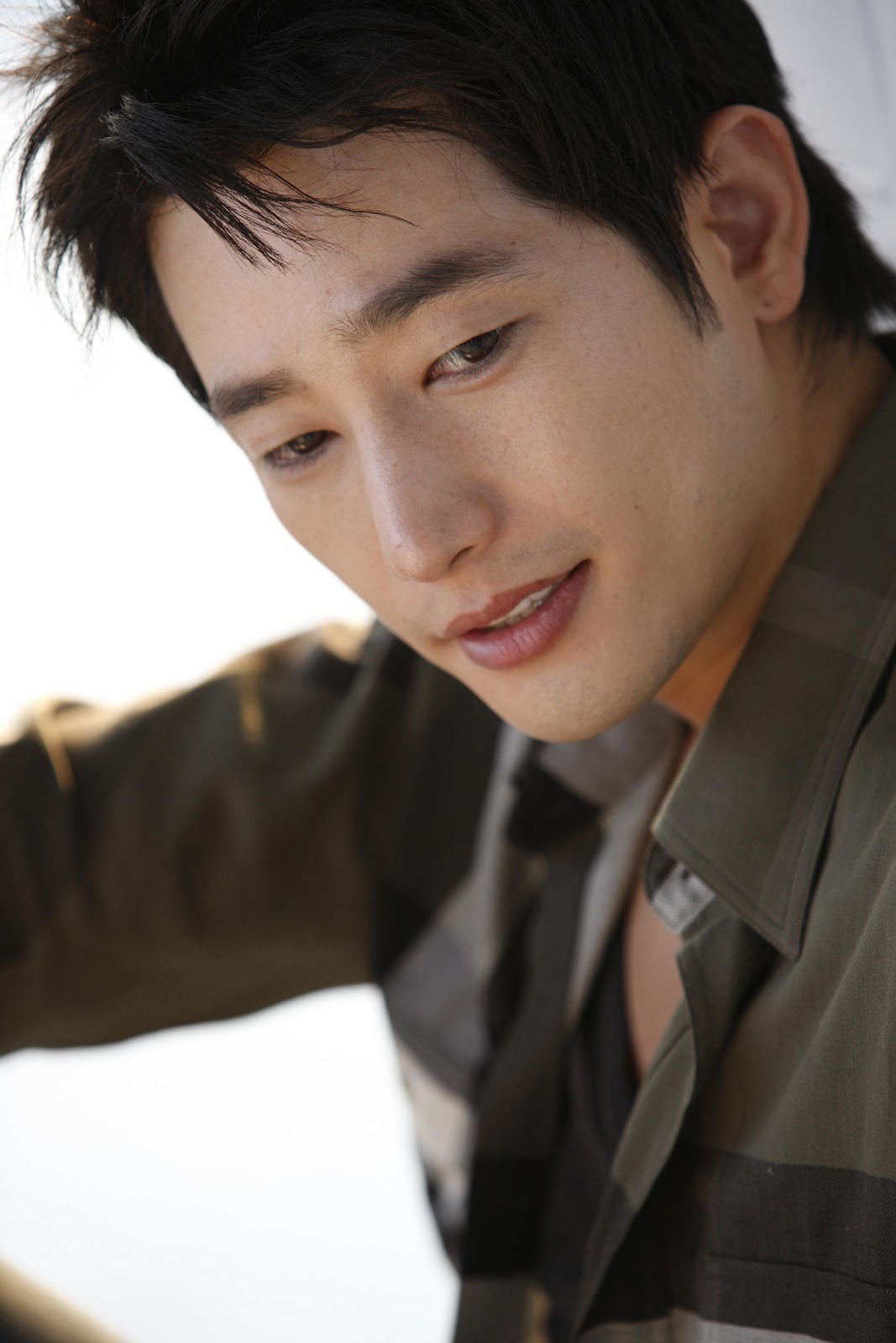 All About Park Si Hoo In Thai & English: นักแสดงหน้าใหม่ Park Si Hoo ใน ...