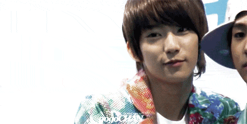 (@_@): Channie,don't cry....