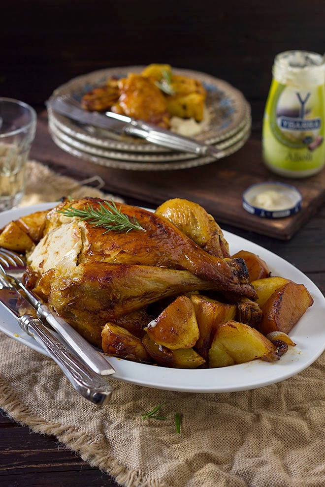Pollo asado con romero, tomillo y limón | Yerbabuena en la cocina